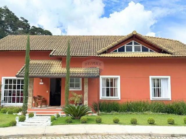 Casa / Sobrado para Venda em Petrópolis/RJ Itaipava 4 Quartos