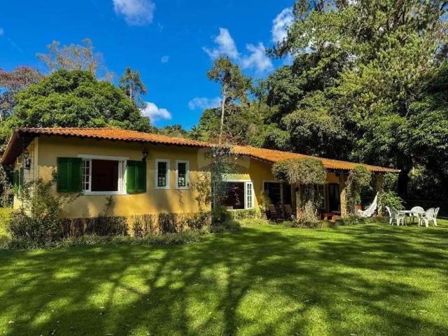 Casa / Sobrado para Venda em Petrópolis/RJ Itaipava 4 Quartos