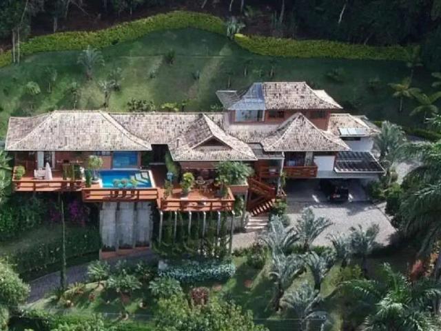Casa / Sobrado para Venda em Petrópolis/RJ Itaipava 4 Quartos