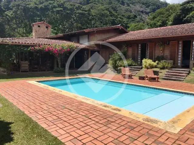 Casa / Sobrado para Venda em Petrópolis/RJ Itaipava 4 Quartos