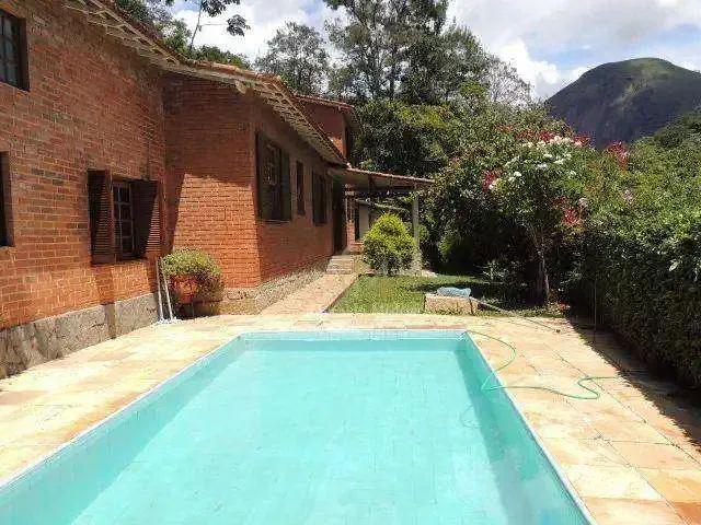 Casa / Sobrado para Venda em Petrópolis/RJ Itaipava 5 Quartos