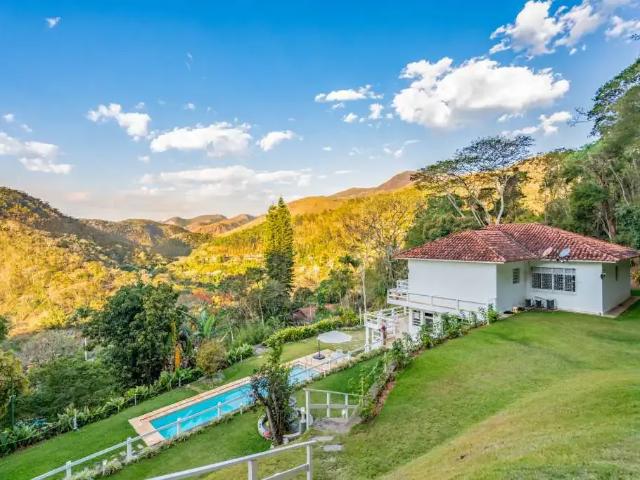 Casa / Sobrado para Venda em Petrópolis/RJ Itaipava 6 Quartos