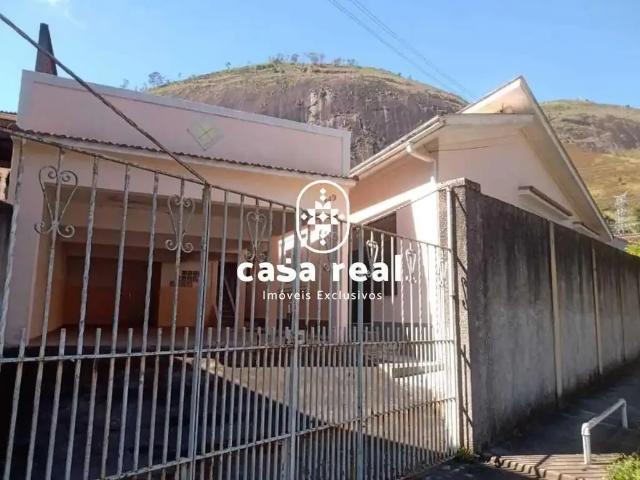 Casa / Sobrado para Venda em Petrópolis/RJ Itamarati 4 Quartos
