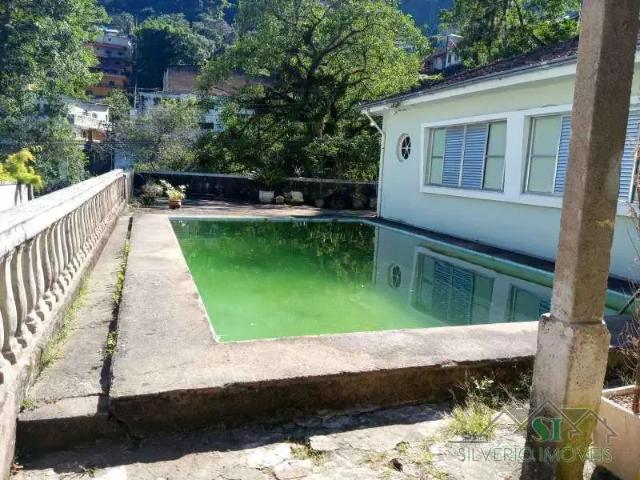 Casa / Sobrado para Venda em Petrópolis/RJ Morin 3 Quartos