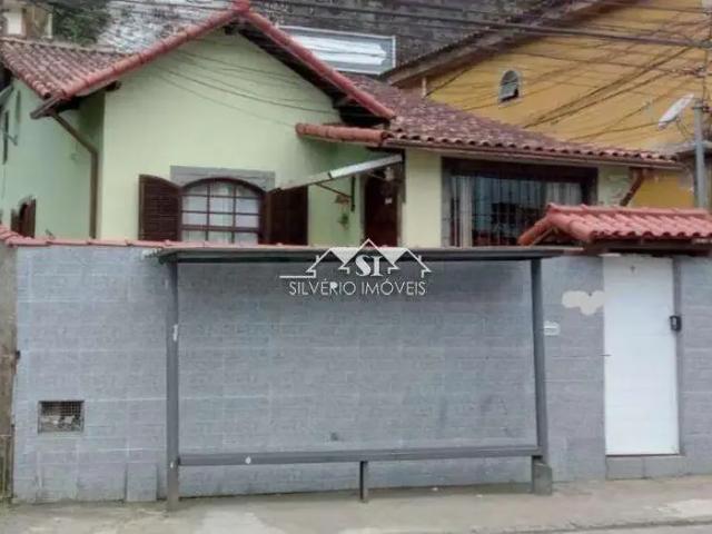 Casa / Sobrado para Venda em Petrópolis/RJ Morin 2 Quartos