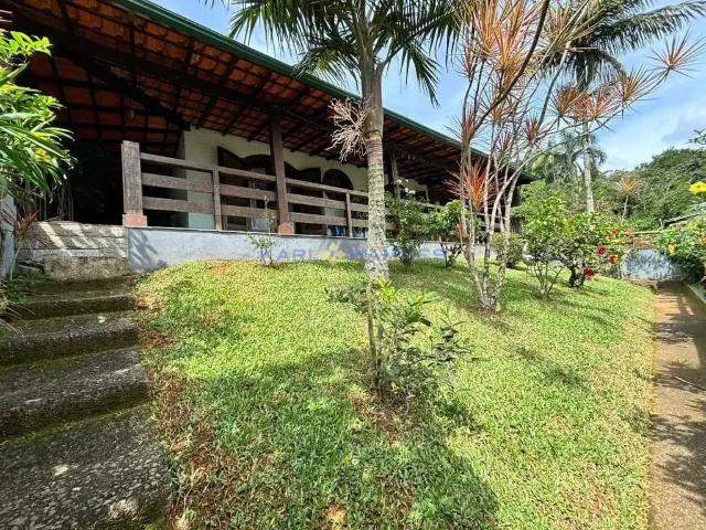 Casa / Sobrado para Venda em Petrópolis/RJ Mosela 2 Quartos