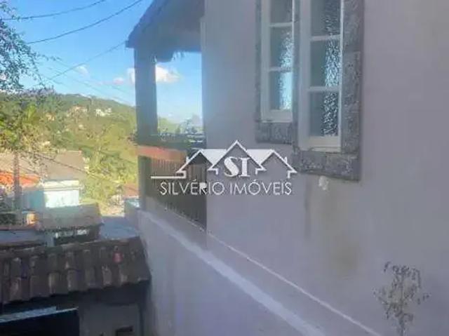 Casa / Sobrado para Venda em Petrópolis/RJ Mosela 3 Quartos