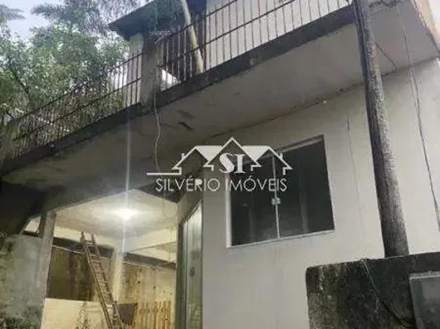 Casa / Sobrado para Venda em Petrópolis/RJ Mosela 3 Quartos