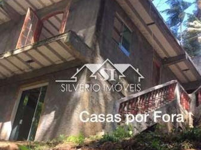 Casa / Sobrado para Venda em Petrópolis/RJ Mosela 3 Quartos