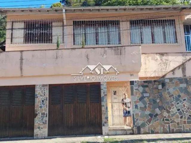 Casa / Sobrado para Venda em Petrópolis/RJ Mosela 4 Quartos