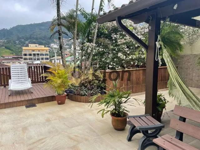 Casa / Sobrado para Venda em Petrópolis/RJ Mosela 5 Quartos