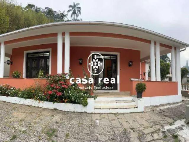 Casa / Sobrado para Venda em Petrópolis/RJ Saldanha Marinho 5 Quartos