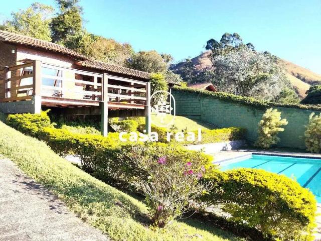Casa / Sobrado para Venda em Petrópolis/RJ Samambaia 3 Quartos