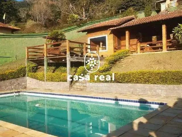 Casa / Sobrado para Venda em Petrópolis/RJ Samambaia 3 Quartos