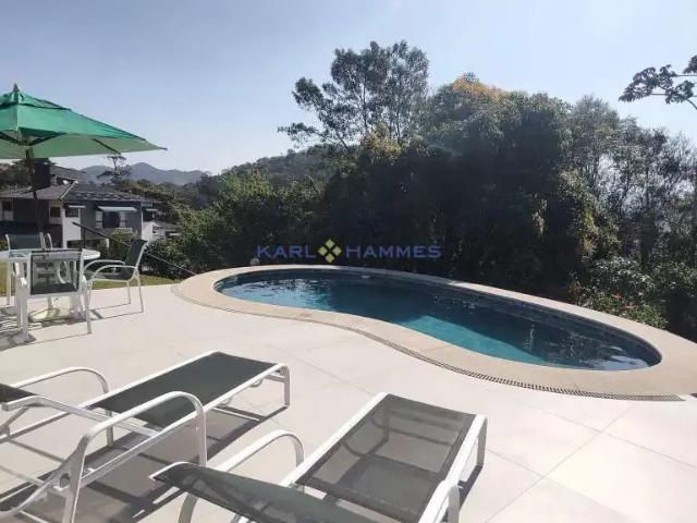 Casa / Sobrado para Venda em Petrópolis/RJ Samambaia 3 Quartos