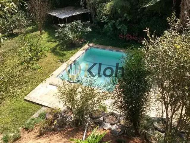 Casa / Sobrado para Venda em Petrópolis/RJ Posse 2 Quartos