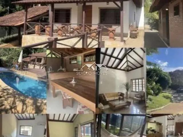 Casa / Sobrado para Venda em Petrópolis/RJ Pedro do Rio 4 Quartos