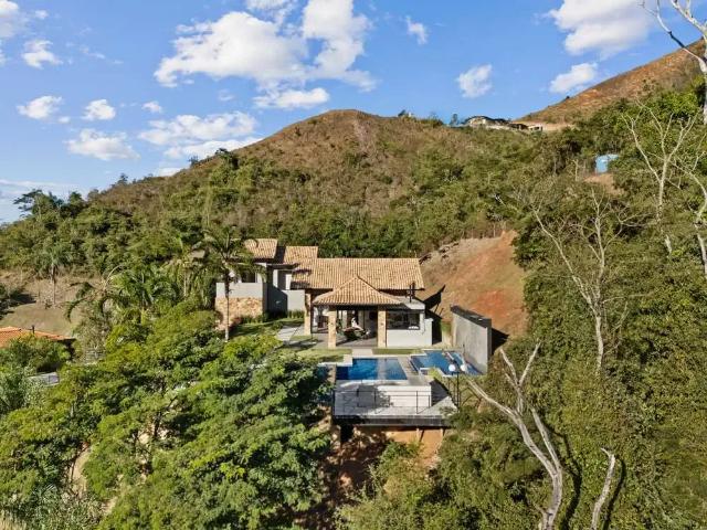 Casa / Sobrado para Venda em Petrópolis/RJ Pedro do Rio