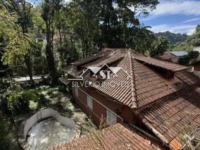 Casa / Sobrado para Venda em Petrópolis/RJ Quarteirão Ingelheim 6 Quartos