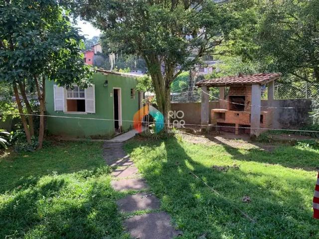 Casa / Sobrado para Venda em Petrópolis/RJ Quitandinha 3 Quartos