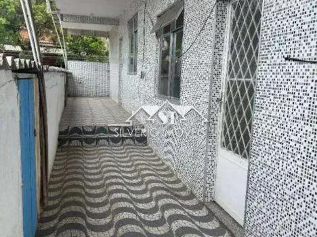 Casa / Sobrado para Venda em Petrópolis/RJ Quitandinha 12 Quartos