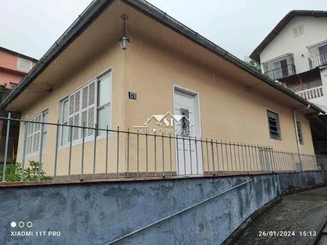 Casa / Sobrado para Venda em Petrópolis/RJ Quitandinha 7 Quartos