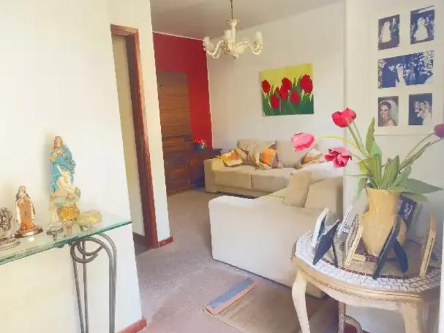 Casa / Sobrado para Venda em Petrópolis/RJ Roseiral 3 Quartos