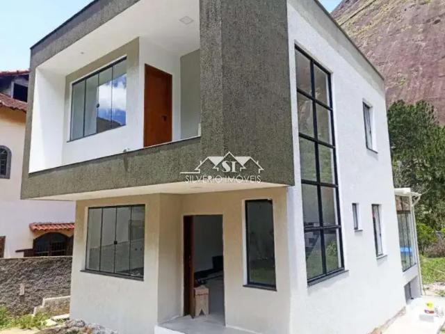 Casa / Sobrado para Venda em Petrópolis/RJ Retiro 4 Quartos