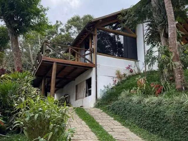 Casa / Sobrado para Venda em Petrópolis/RJ Vale das Videiras 2 Quartos