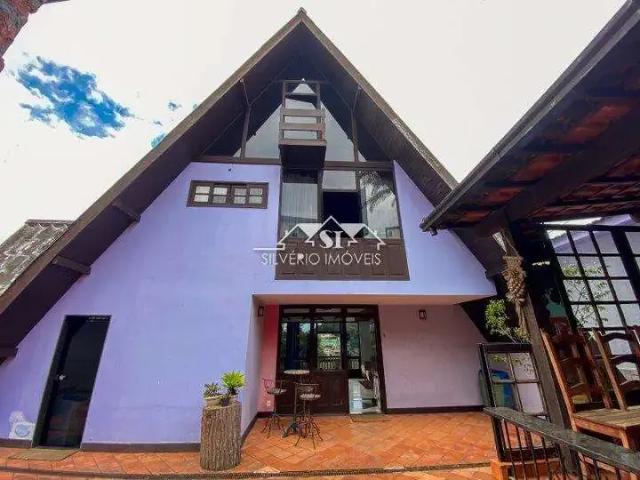 Casa / Sobrado para Venda em Petrópolis/RJ Valparaíso 4 Quartos