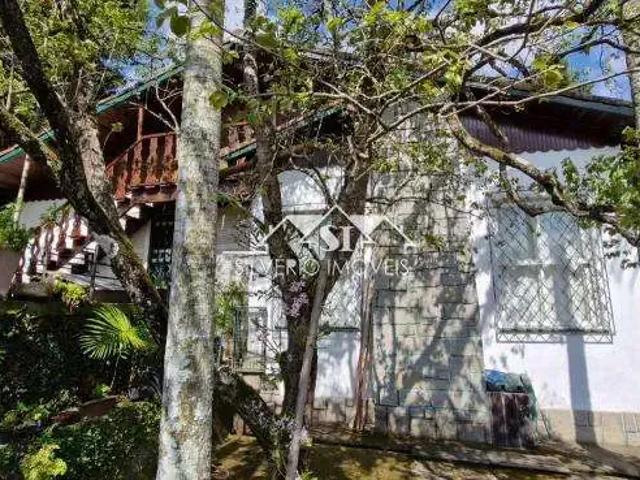 Casa / Sobrado para Venda em Petrópolis/RJ Valparaíso 4 Quartos