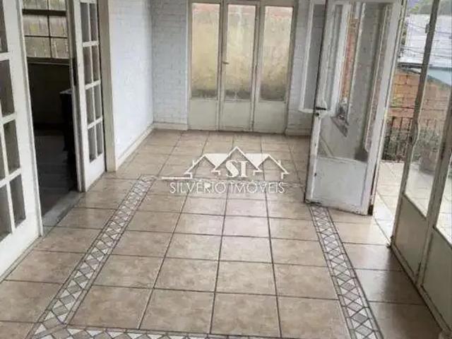 Casa / Sobrado para Venda em Petrópolis/RJ Valparaíso 4 Quartos
