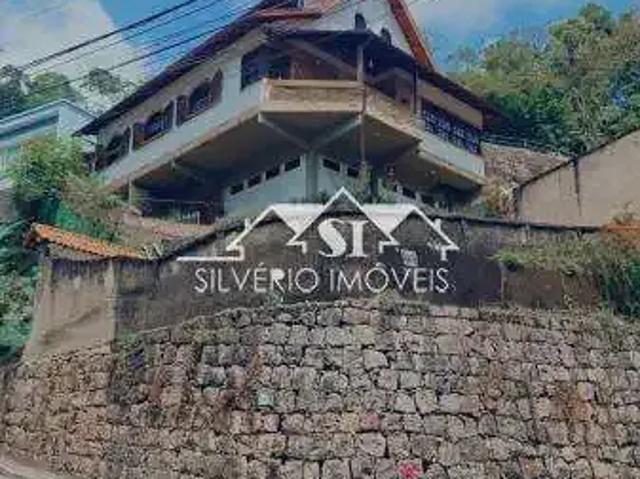 Casa / Sobrado para Venda em Petrópolis/RJ Valparaíso 4 Quartos