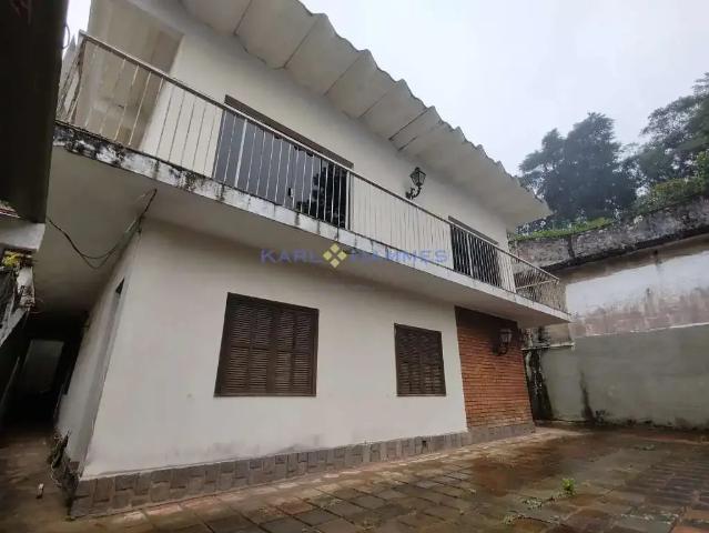 Casa / Sobrado para Venda em Petrópolis/RJ Valparaíso 5 Quartos