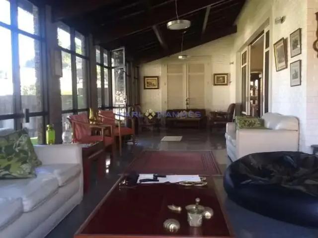 Casa / Sobrado para Venda em Petrópolis/RJ Valparaíso 5 Quartos