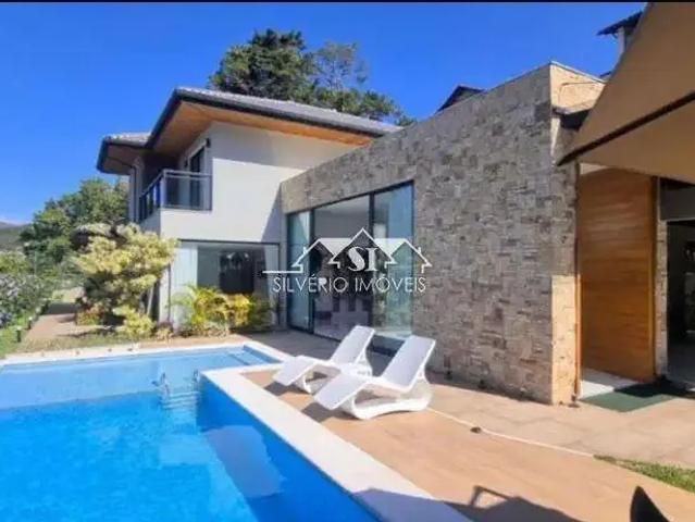 Casa / Sobrado para Venda em Petrópolis/RJ Valparaíso 3 Quartos