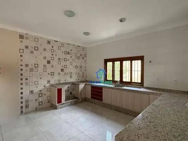 Casa / Sobrado para Venda em Pindamonhangaba/SP Triângulo 3 Quartos