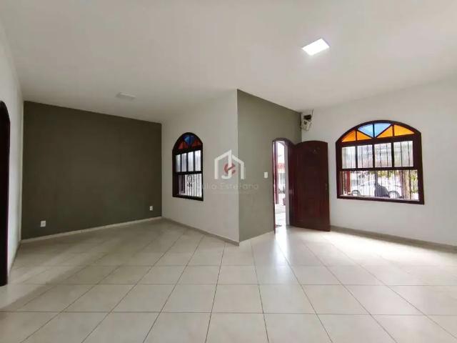 Casa / Sobrado para Venda em Pindamonhangaba/SP Vila Bourghese 3 Quartos