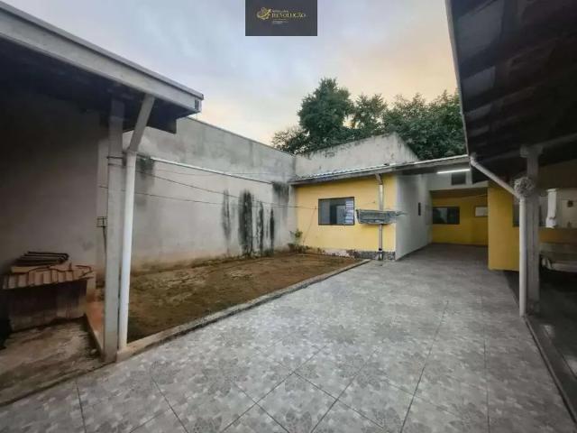 Casa / Sobrado para Venda em Pindamonhangaba/SP Vila Suiça 3 Quartos