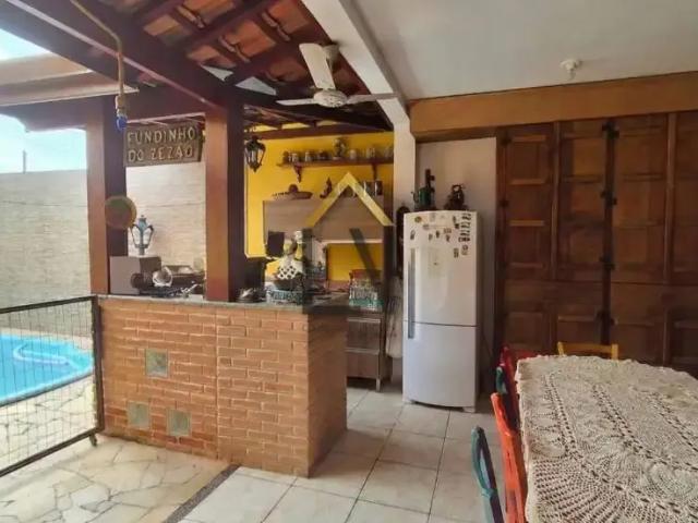 Casa / Sobrado para Venda em Pindamonhangaba/SP Vila São Judas Tadeu 4 Quartos
