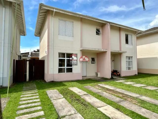 Casa / Sobrado para Venda em Pindamonhangaba/SP Alto do Cardoso 3 Quartos