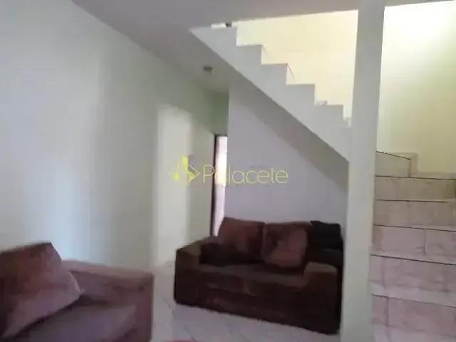 Casa / Sobrado para Venda em Pindamonhangaba/SP Beta 2 Quartos