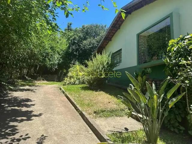 Casa / Sobrado para Venda em Pindamonhangaba/SP Borba 3 Quartos