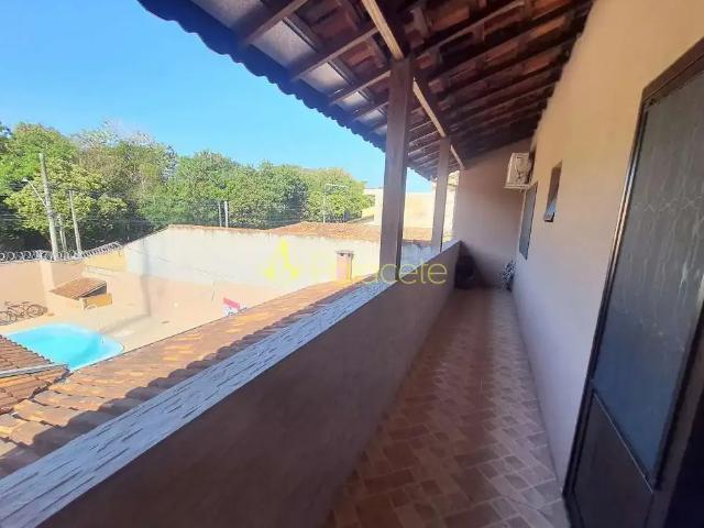 Casa / Sobrado para Venda em Pindamonhangaba/SP Comercial e Residencial Jardim Mariana 3 Quartos