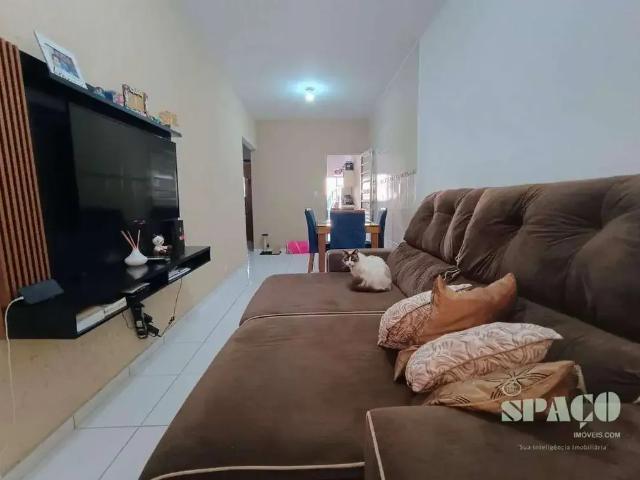 Casa / Sobrado para Venda em Pindamonhangaba/SP Conjunto Residencial Araretama 2 Quartos