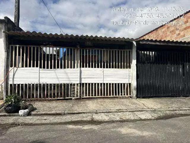 Casa / Sobrado para Venda em Pindamonhangaba/SP Conjunto Residencial Araretama 2 Quartos