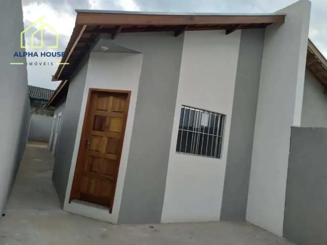 Casa / Sobrado para Venda em Pindamonhangaba/SP Conjunto Residencial Araretama 2 Quartos
