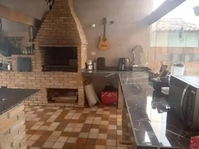 Casa / Sobrado para Venda em Pindamonhangaba/SP Jardim Santa Cecília 2 Quartos
