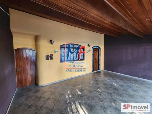 Casa / Sobrado para Venda em Pindamonhangaba/SP Jardim Santa Luzia 4 Quartos