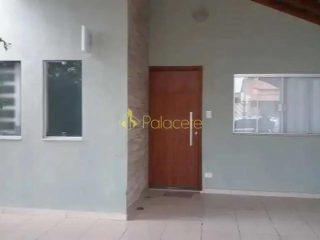 Casa / Sobrado para Venda em Pindamonhangaba/SP Loteamento Industrial Água Preta 3 Quartos